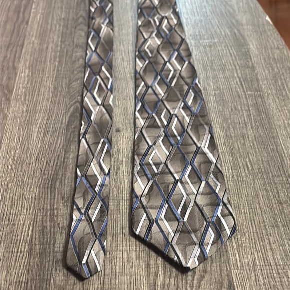 Murano | Accessories | Murano Geometric Blue And Gray Silk Tie | Poshmark